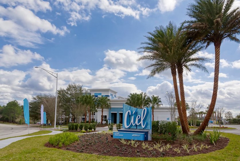 Ciel Apartments in Jacksonville, FL - Rent Jax